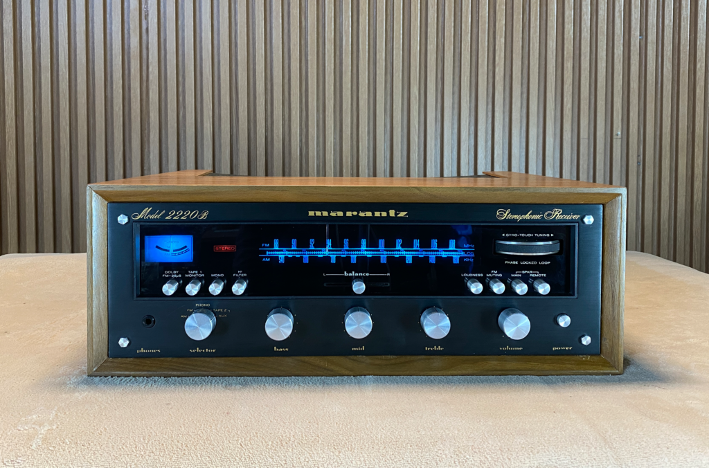Marantz 2220B Receiver - HQaudios