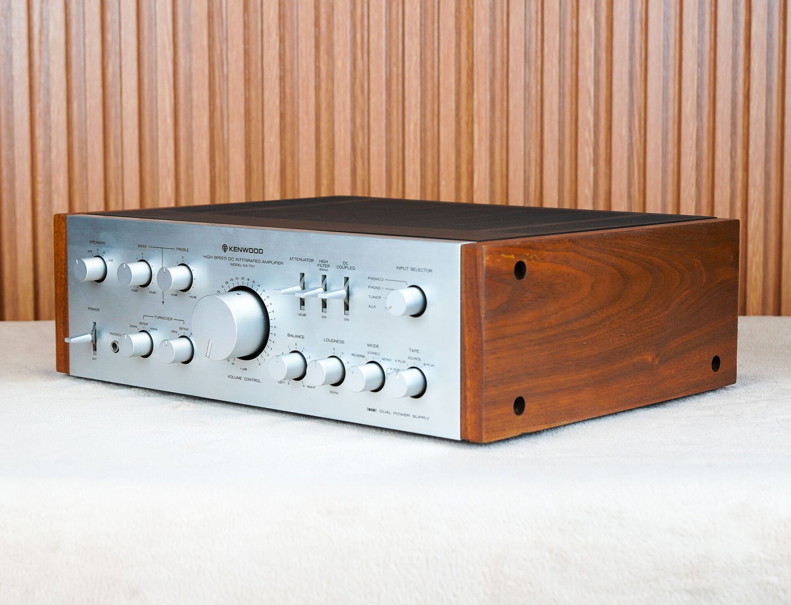 EXCELLENT KENWOOD KA-701 VINTAGE AMPLIFIER – 1-YEAR WARRANTY - HQaudios