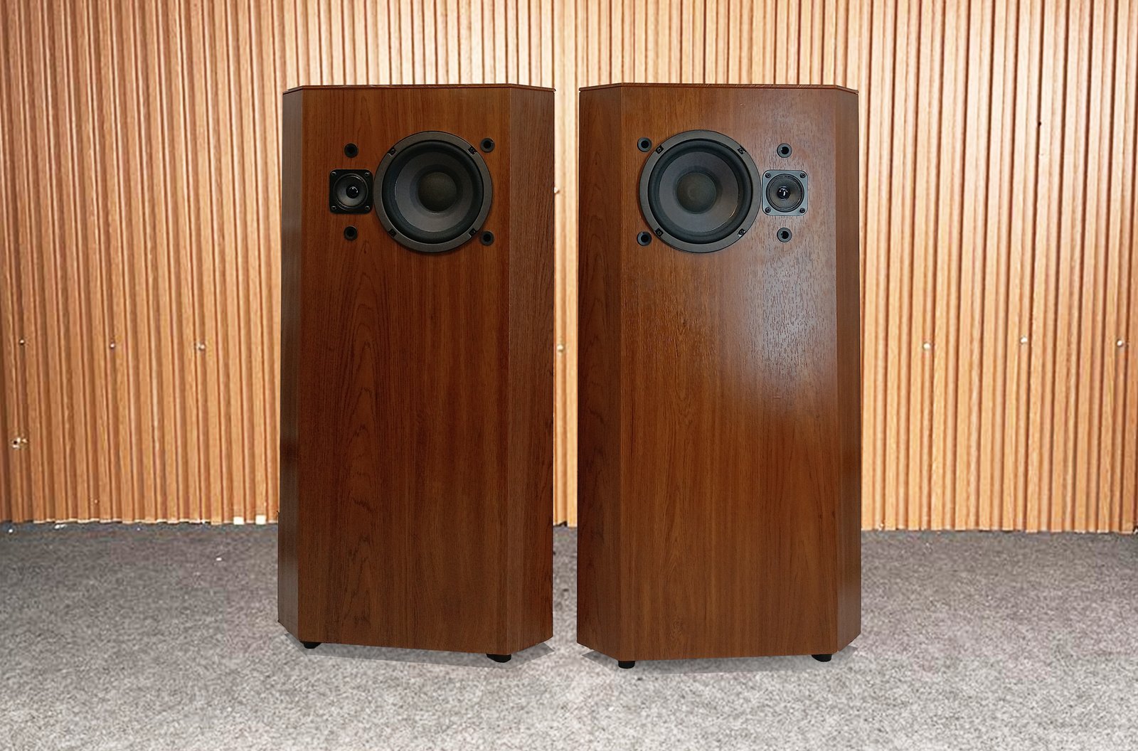 EXCELLENT BOSE 401 SPEAKERS – 1-YEAR WARRANTY – SIGNATURE BOSE DEPTH ...